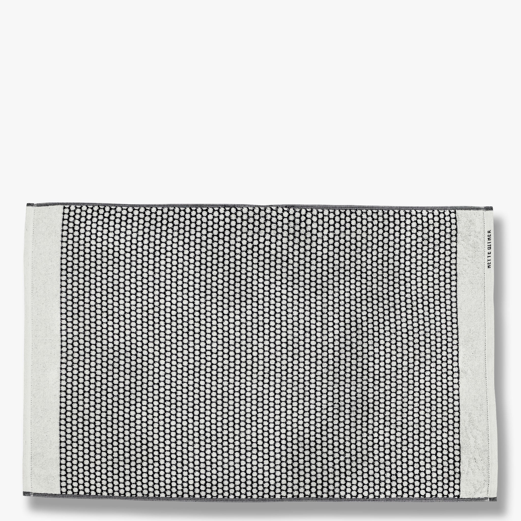 GRID bath mat, Black / Off-white – Mette Ditmer - International